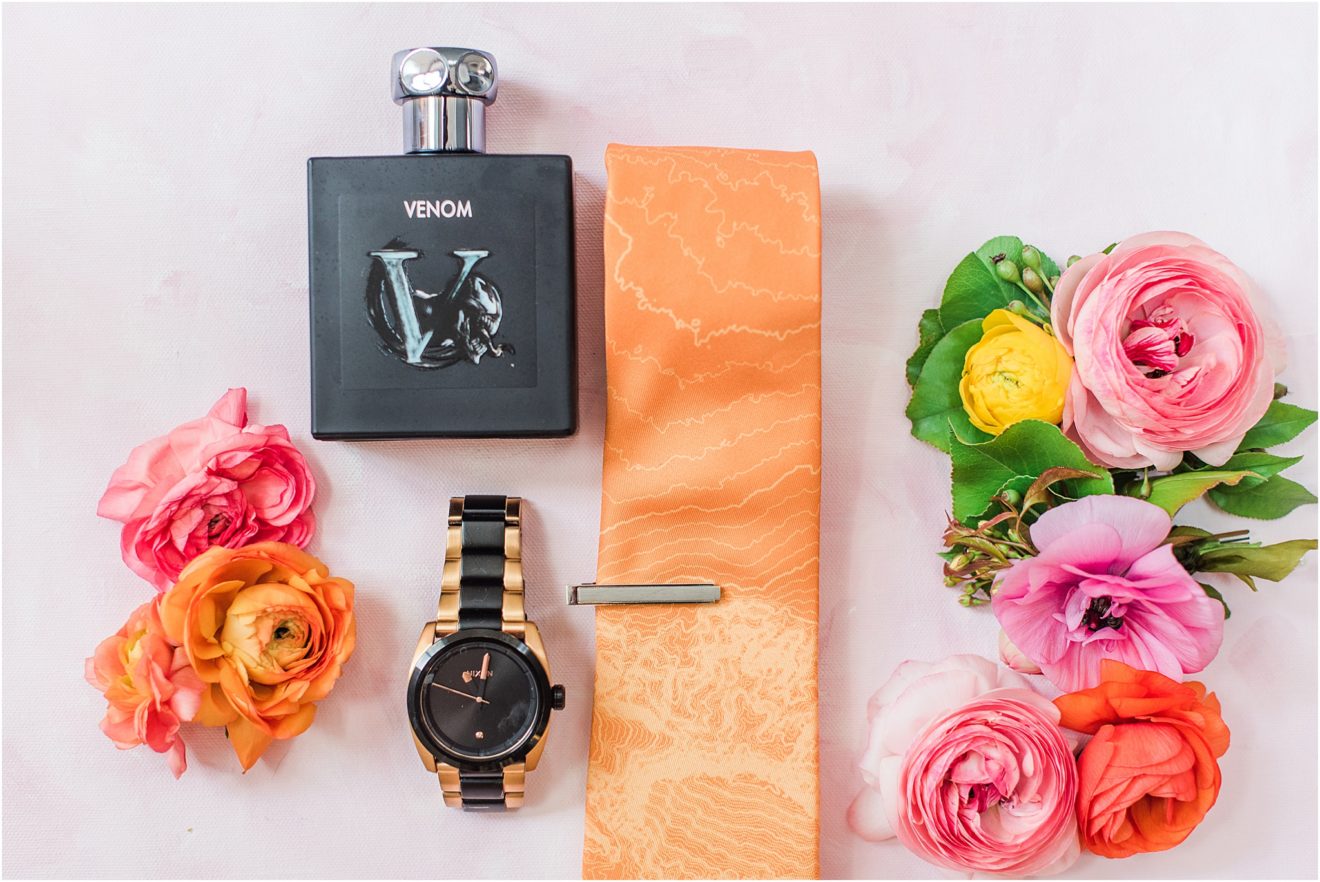 WHAT DO YOUR WEDDING FLOWERS MEAN? PICKING YOUR FLORAL DESIGNS WITH ...